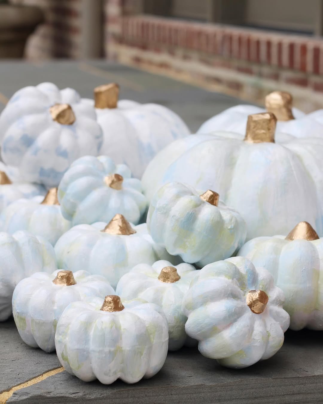 21 Blue Fall Decor Ideas – Offbeatbros